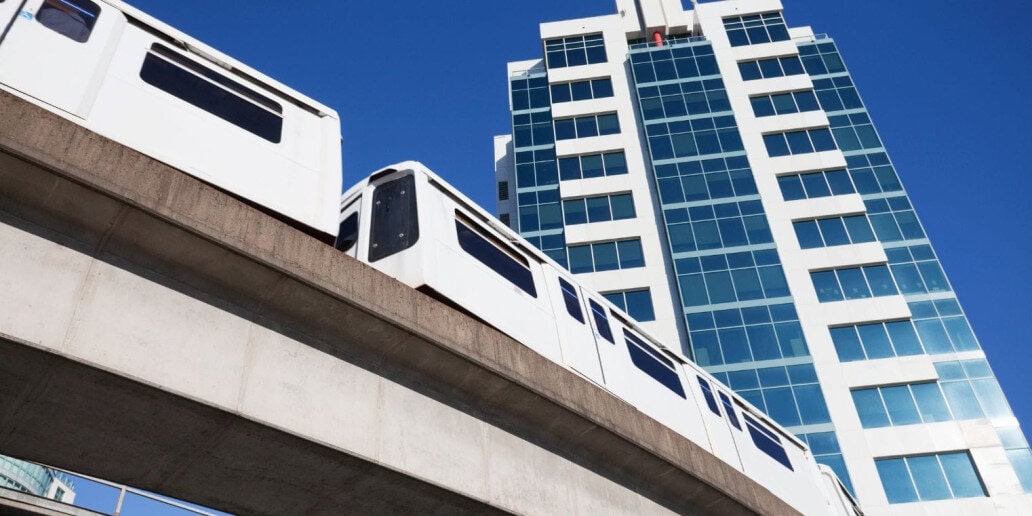 Montreal vs Vancouver: A Comparison of These Canadian Cities